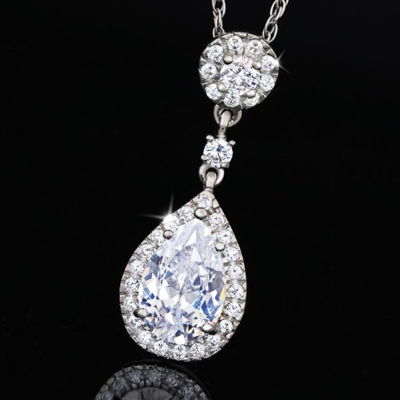 Stauer | Jewelry | Stauer Sparkler Pendant Never Worn | Poshmark